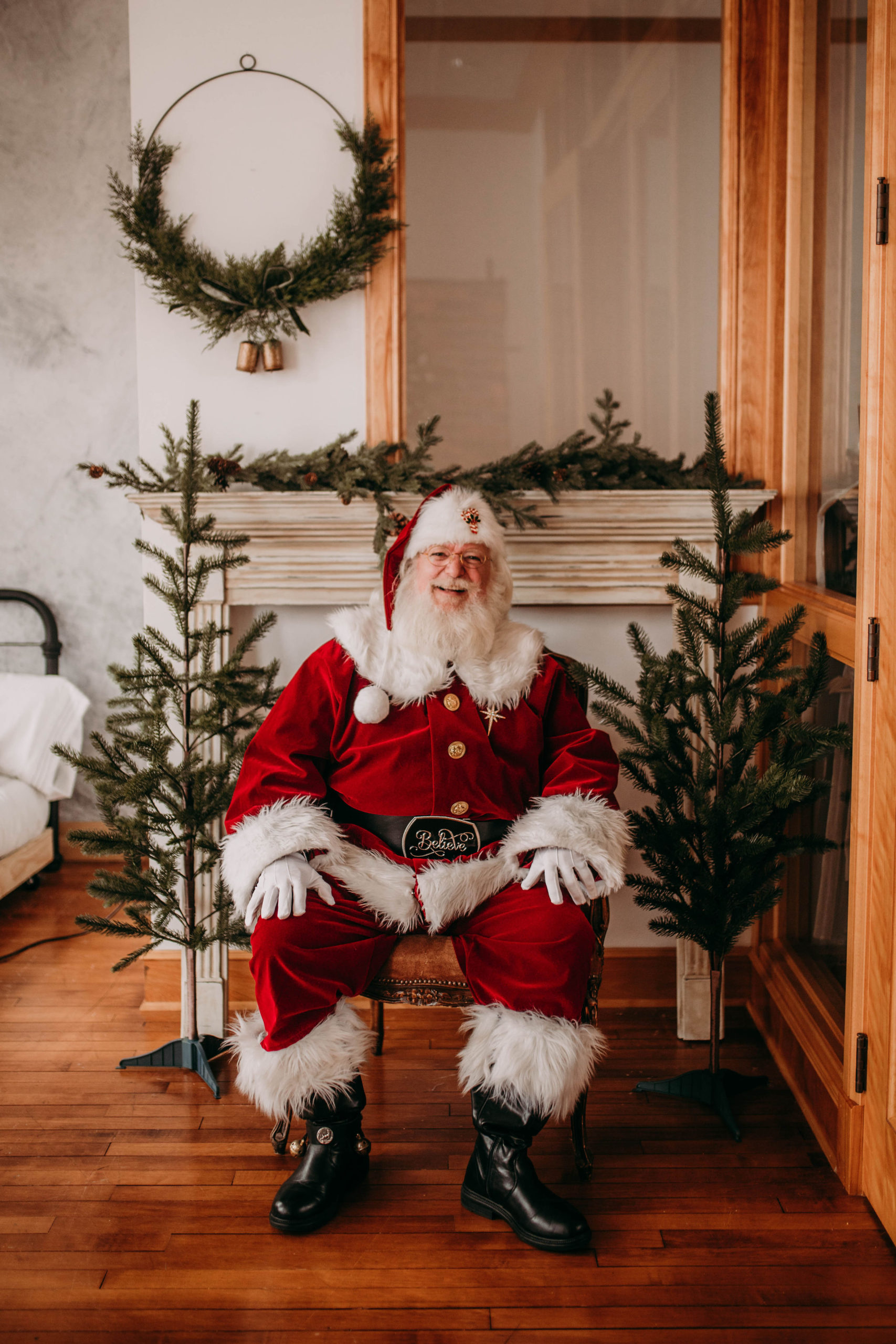 Home - Fox Valley Santa