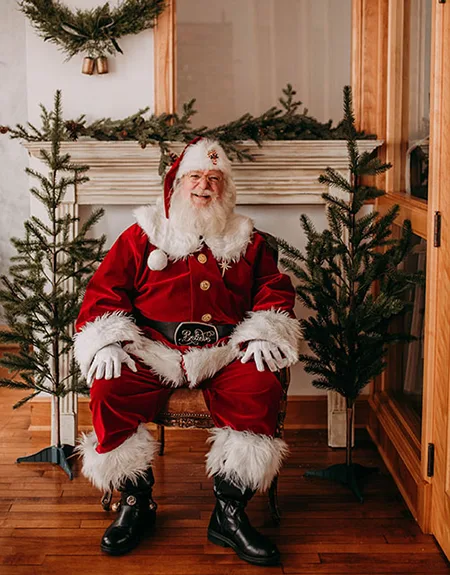 Fox Valley Santa – Santa Brian is an Ambassador to Santa Claus bringing ...